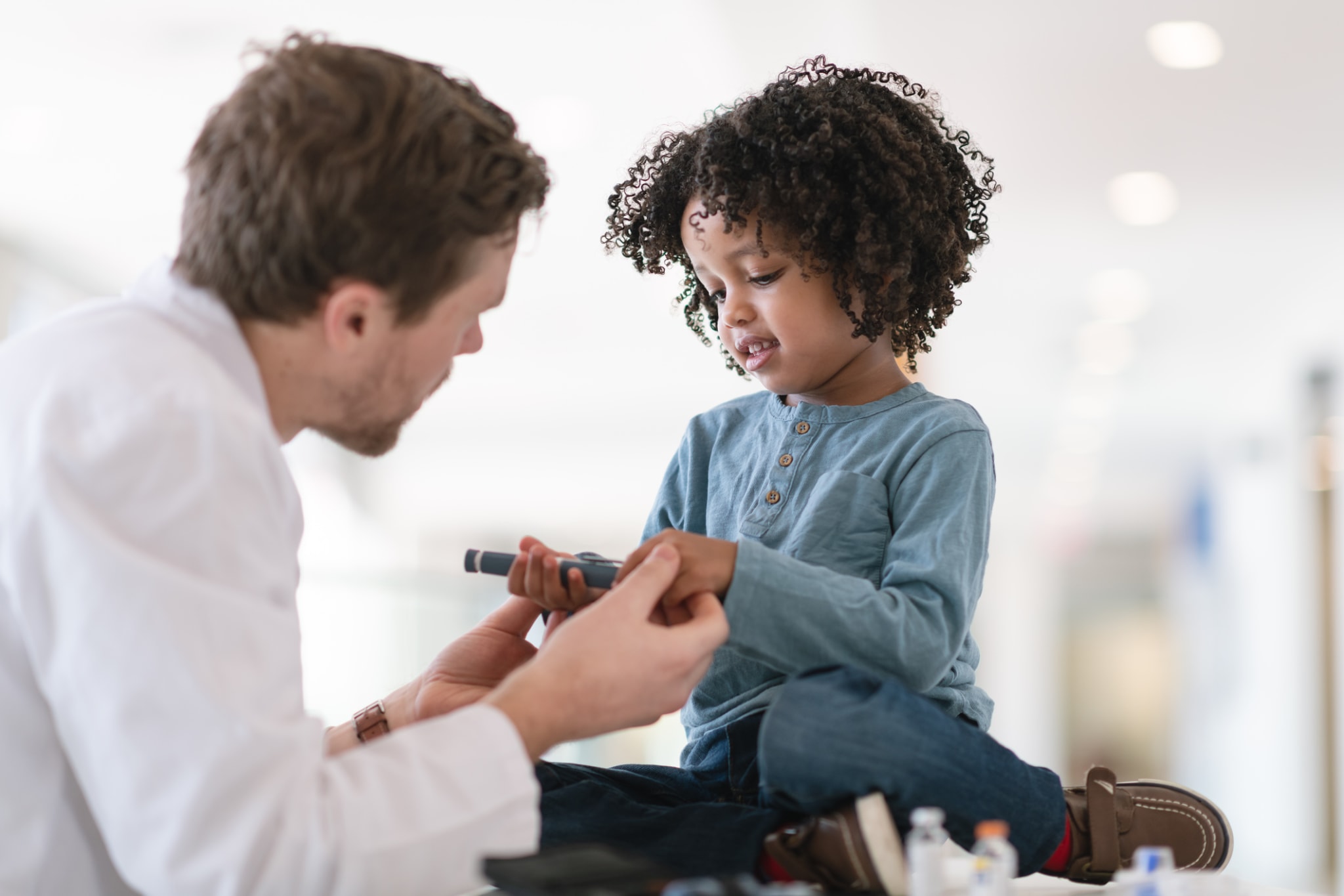 Wachstumshormone bei Kindern: Führen sie später zu Herzproblemen?