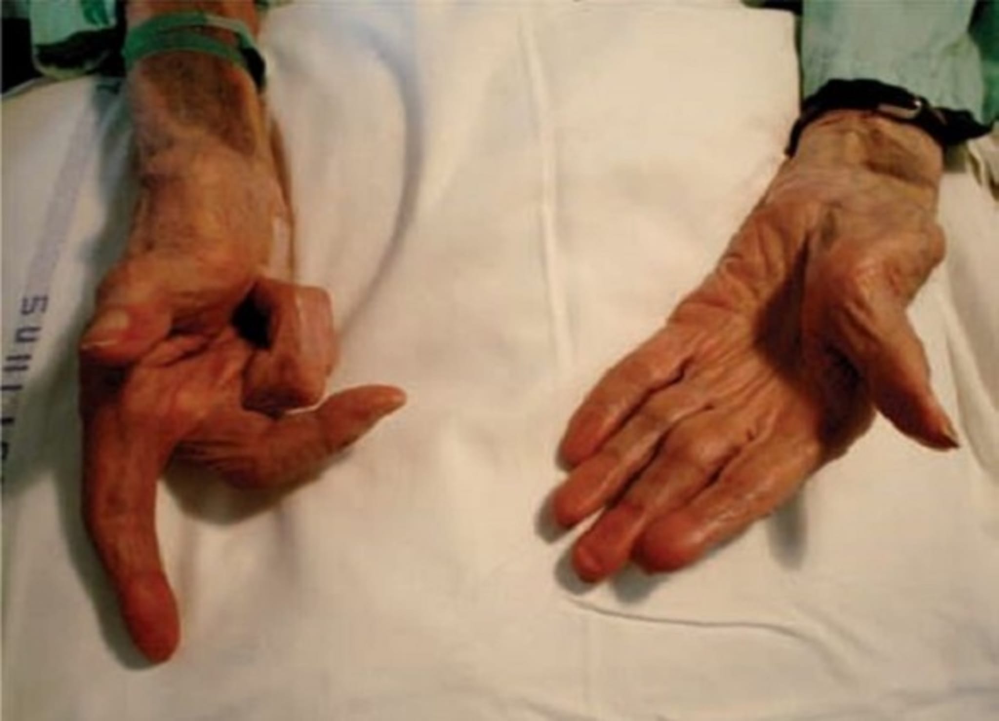 Die Hände des Werkzeugmachers