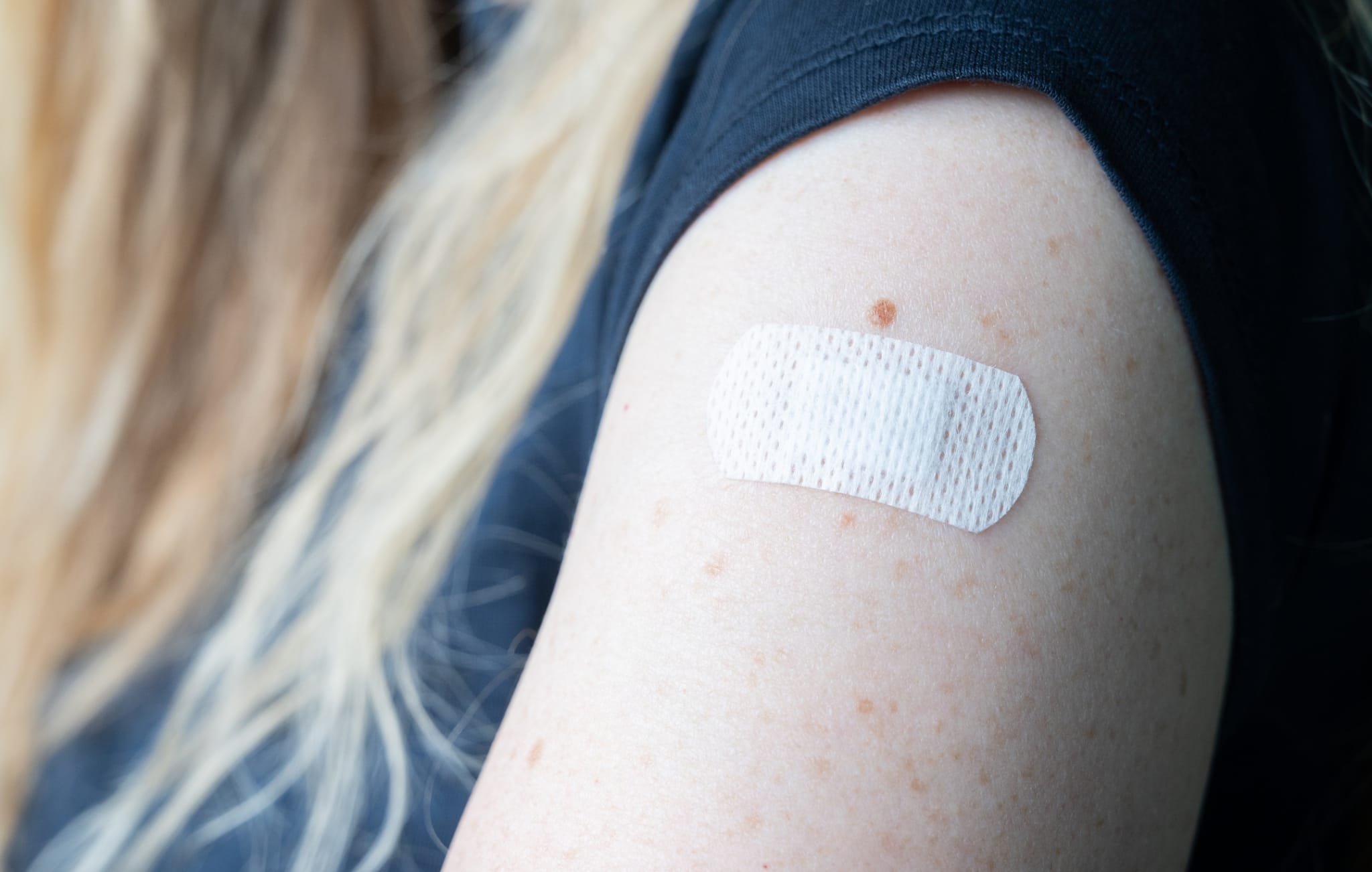 Covid-19: Neue Stiko-Empfehlungen zum Booster - coliquio